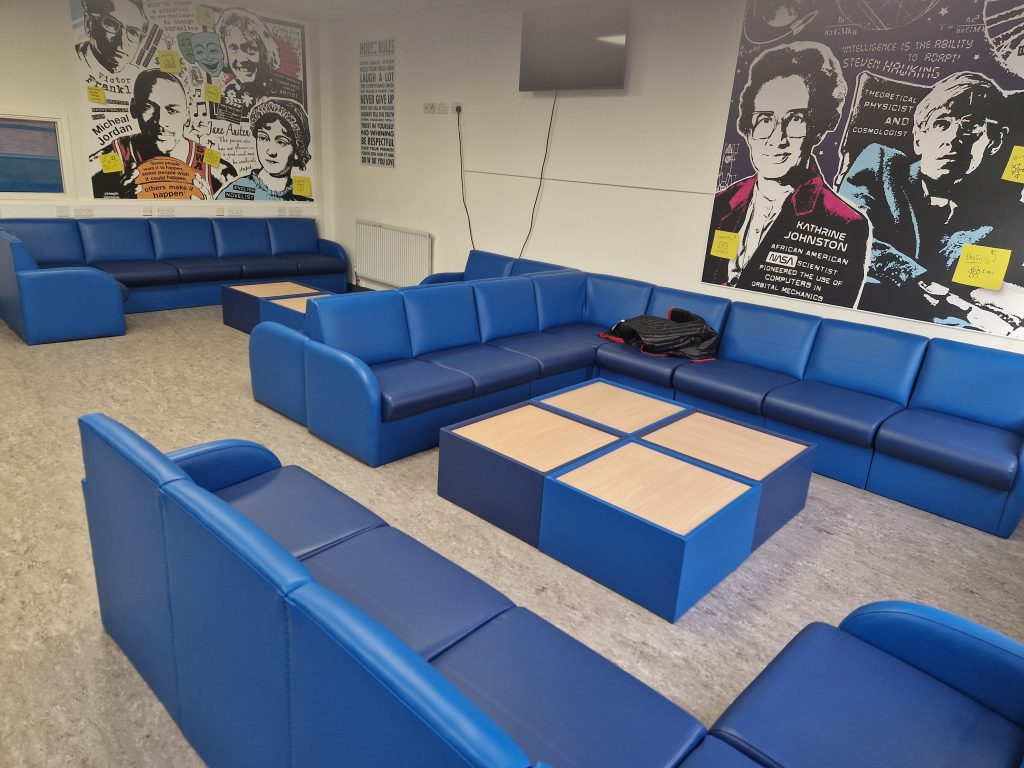 Fun & flexible Modular Seating | School Sixth Form | Huddle Furniture